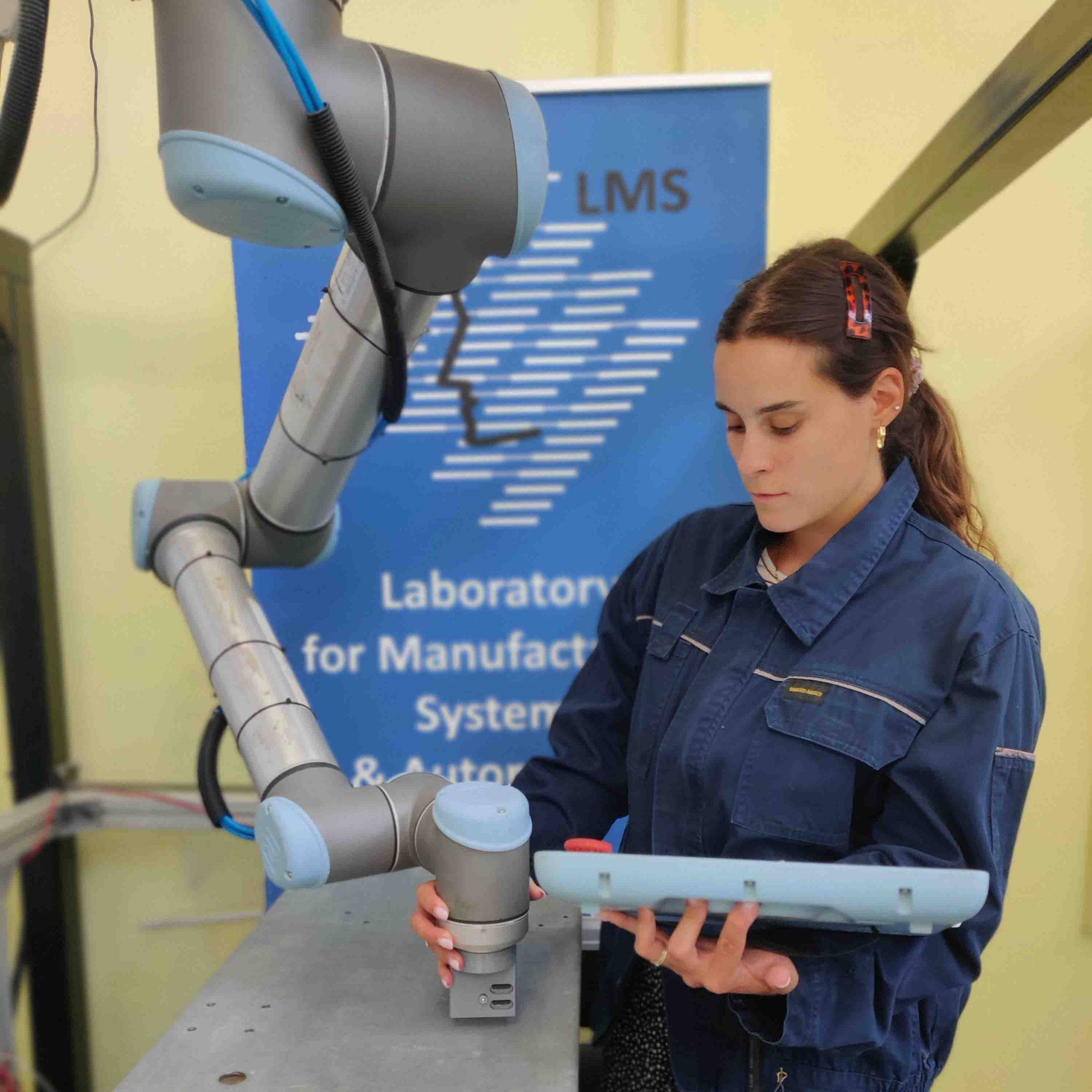 FlexBotNDT - Flexible non-destructive testing using collaborative ...